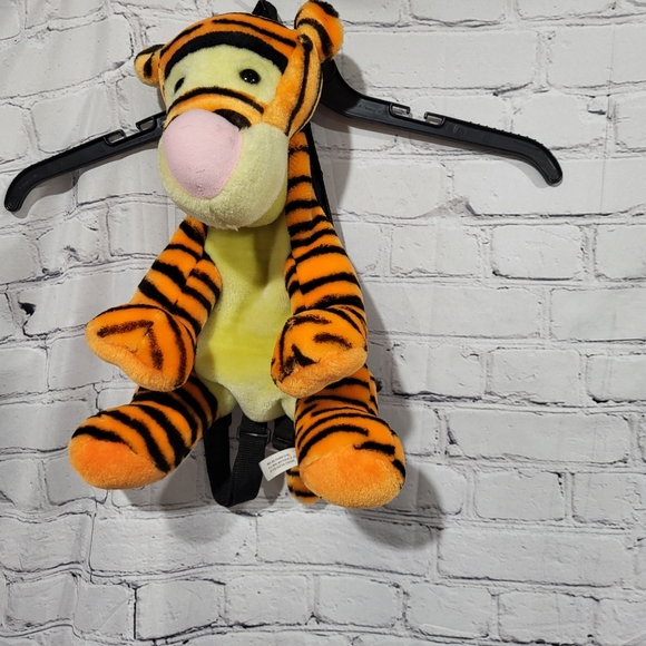 Disney | Bags | Disney Winnie The Pooh Tigger Mini Plush Backpack With ...